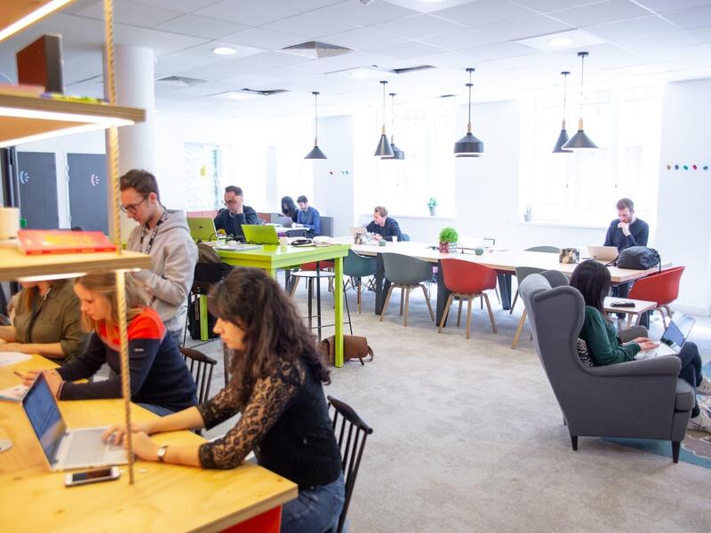Wojo Saint-Lazare - Bureaux flexibles en Coworking à Paris 9